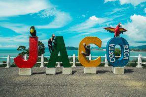 Jacó: surf, natureza e badalação no litoral da Costa Rica